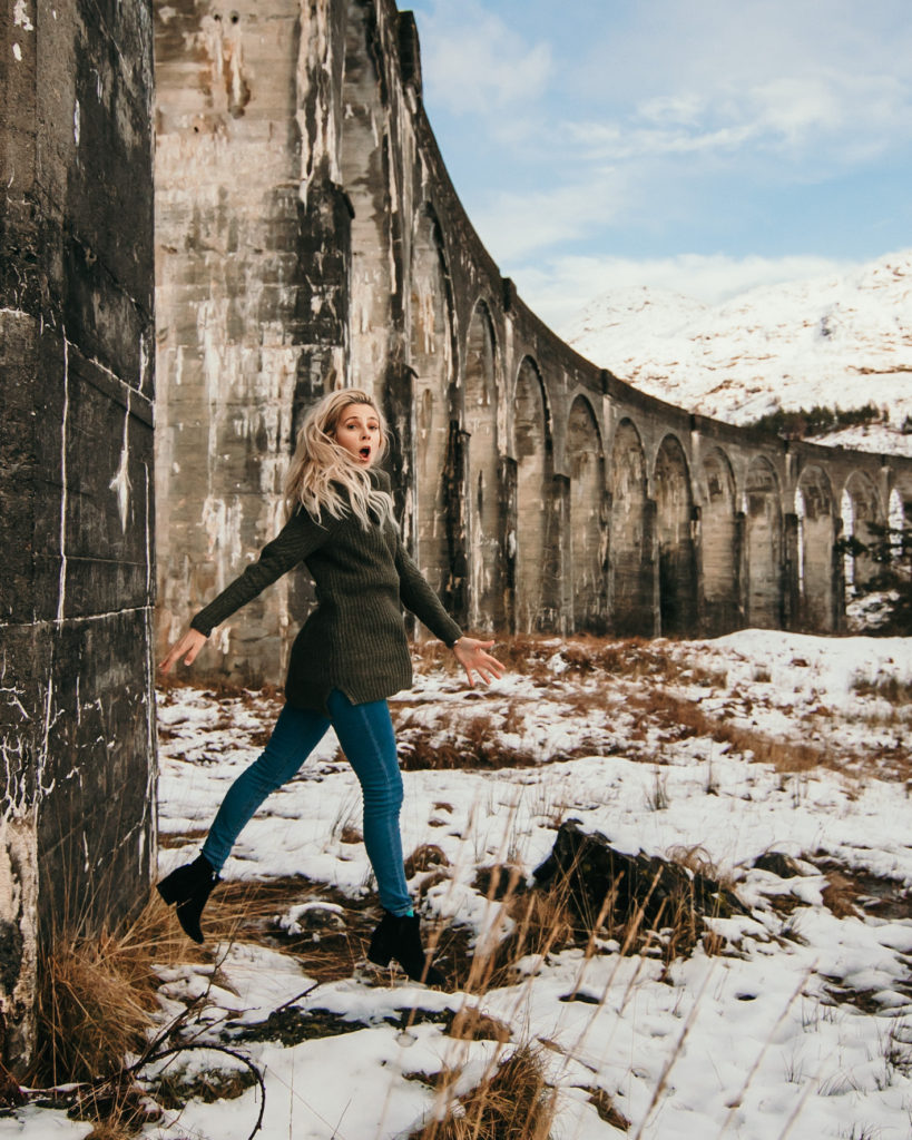 Travel Photo Poses - EPIC Travel Pics | The Boho Traveller